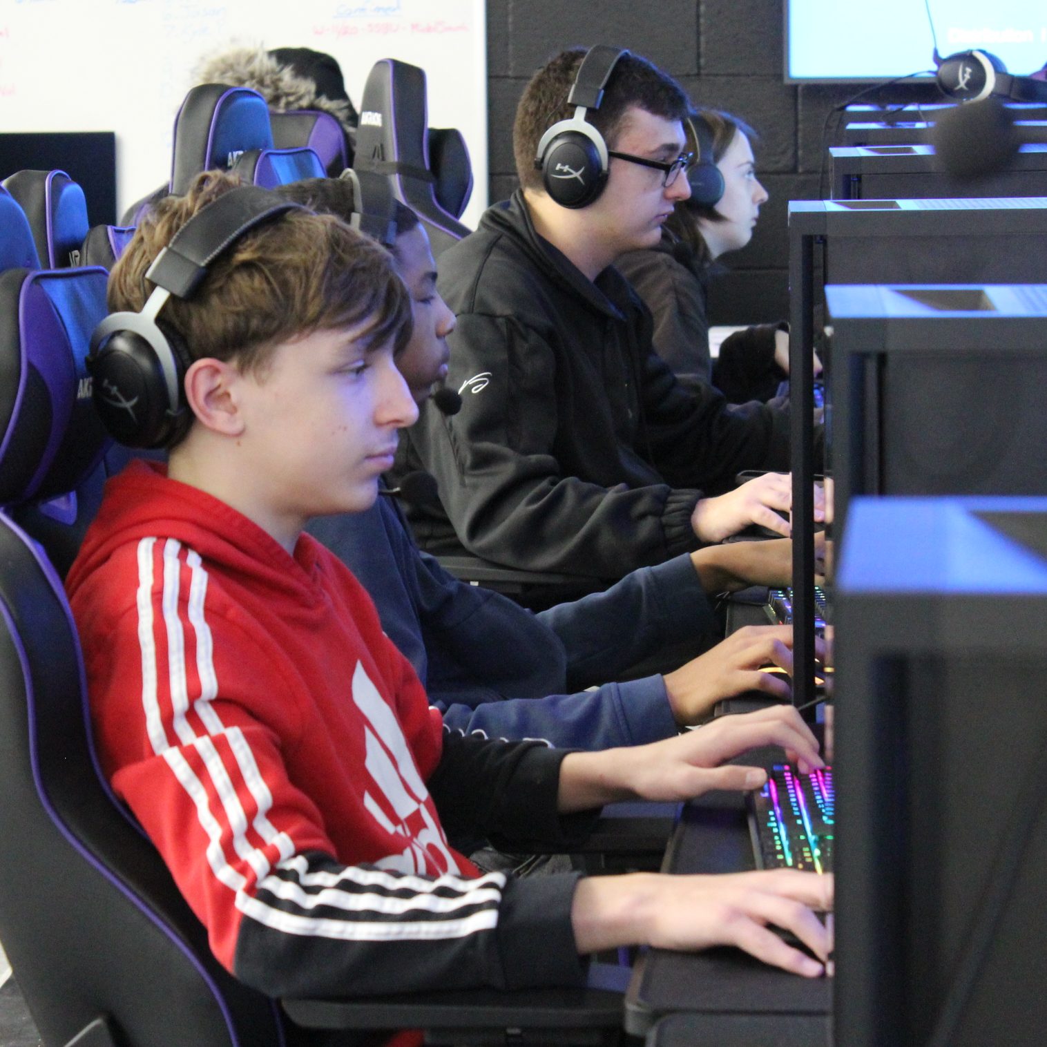 Esports on the rise – Knight Life